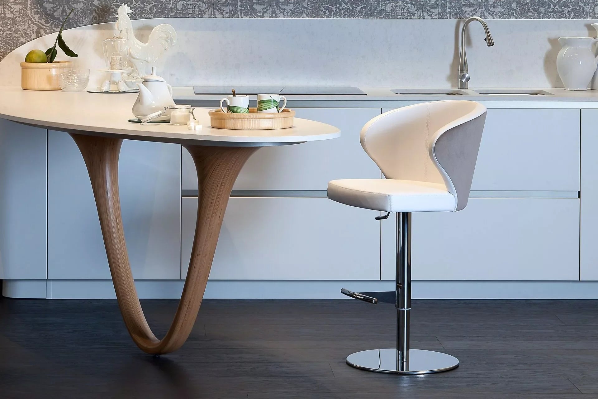 Peressini Doris P stool – Fellini Home