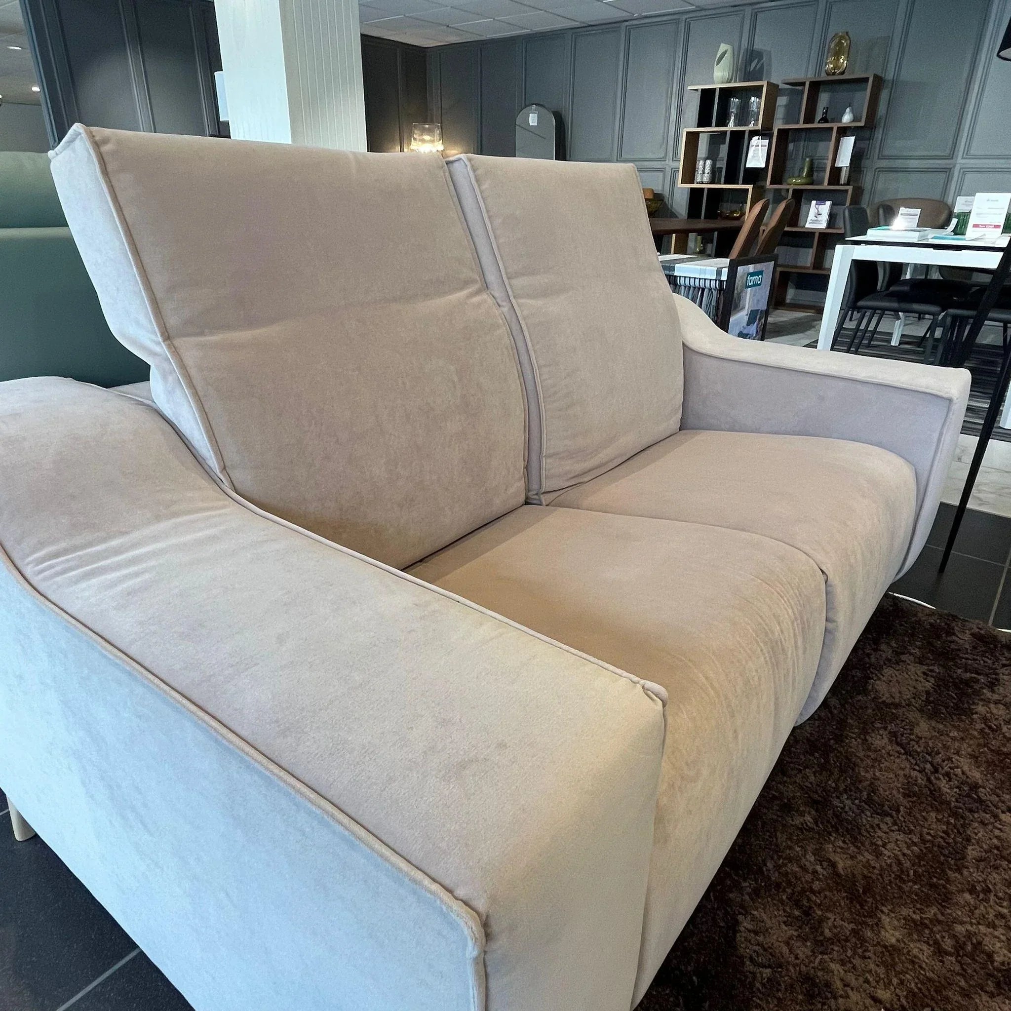 Fama Baltia Sofa Set 3+2 - Ex Display – Fellini Home